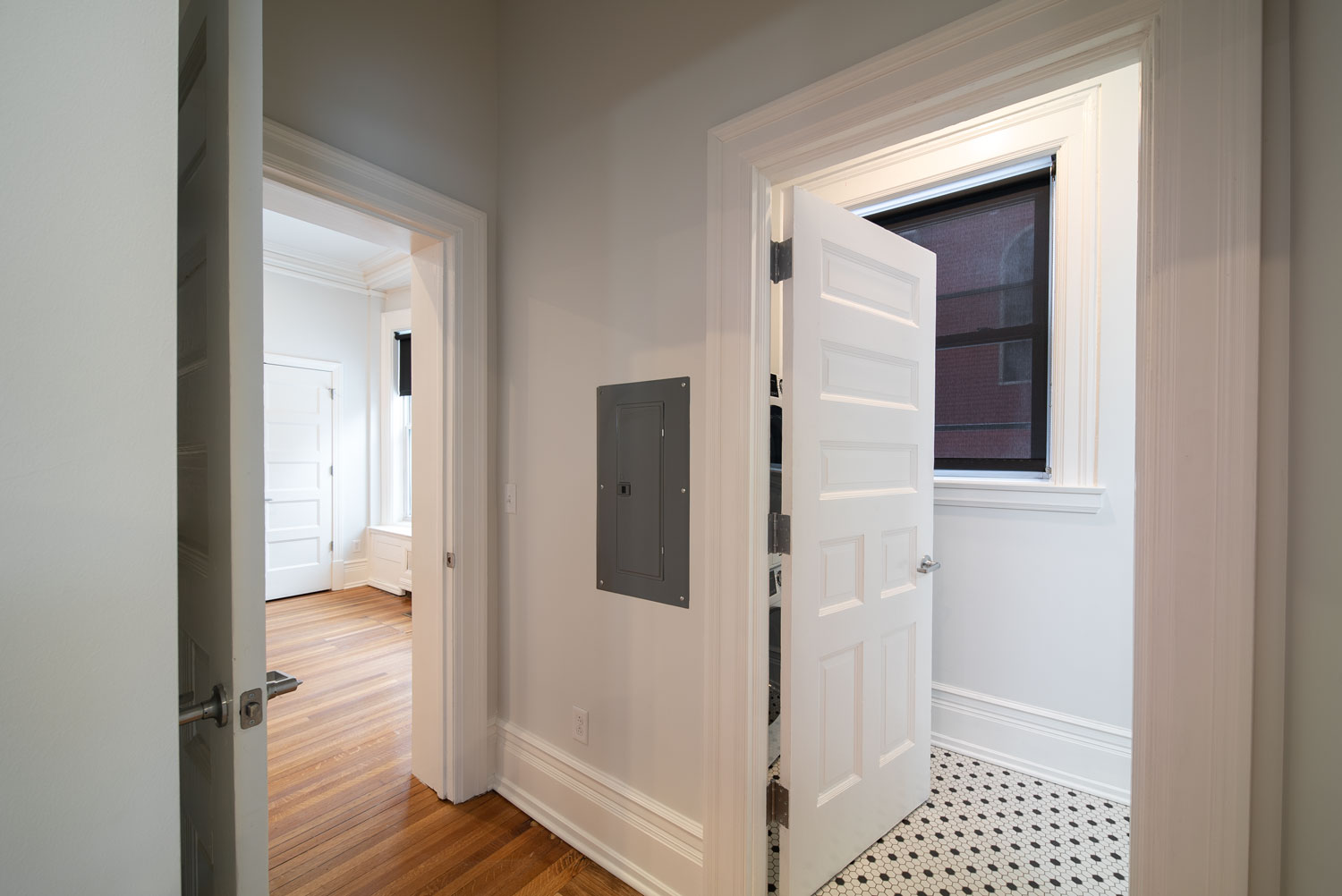 The George Lewis Apartments At 197 - Sinatra & Co.