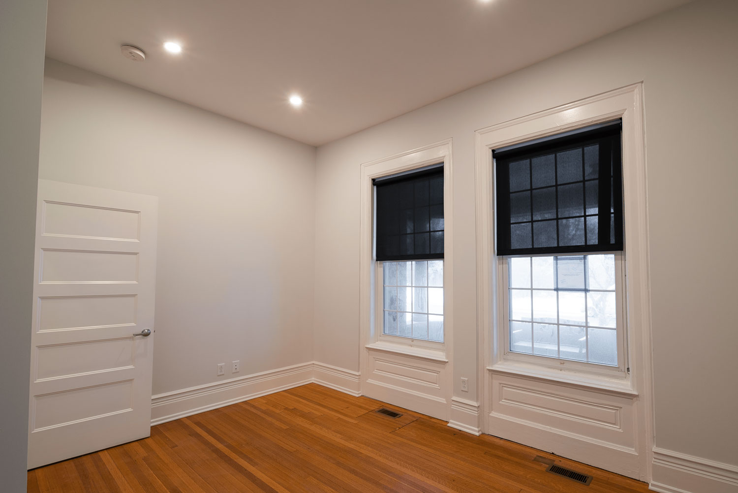 The George Lewis Apartments At 197 - Sinatra & Co.