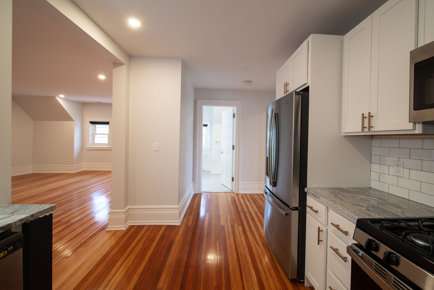 The George Lewis Apartments At 197 - Sinatra & Co.